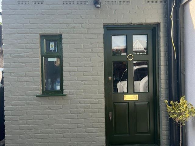 1 BedRoom Flat/Studio Single Occupant Only