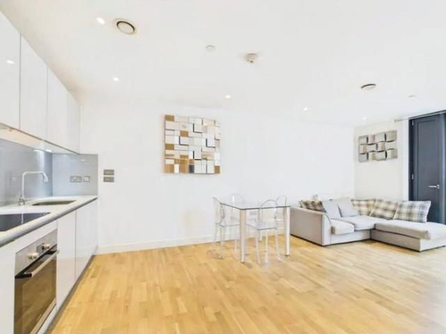 1 Bedroom Furnshed Apartment in Lewisham