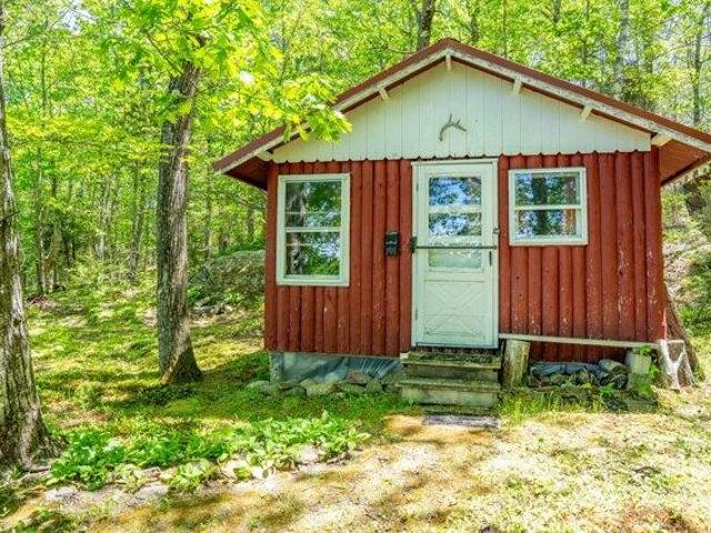1 bedroom, Knox ME 04986 103125043