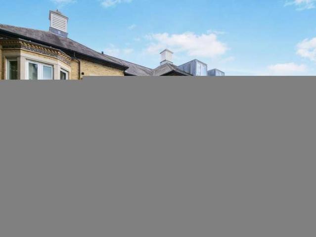 1 Bedroom House