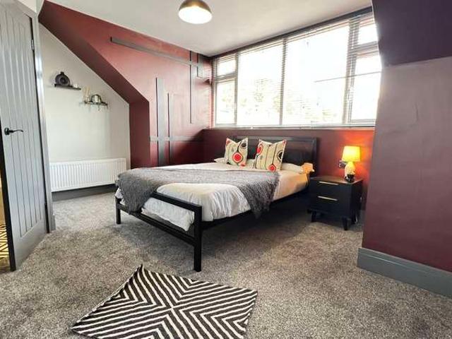 1 Bedroom House