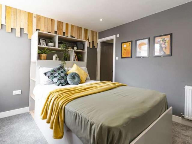 1 Bedroom House