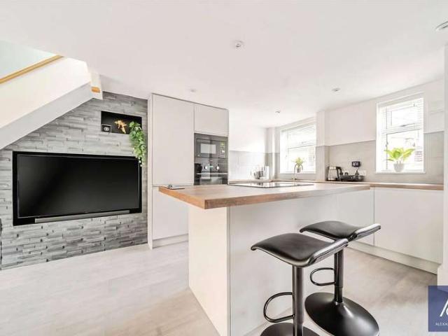 1 Bedroom House