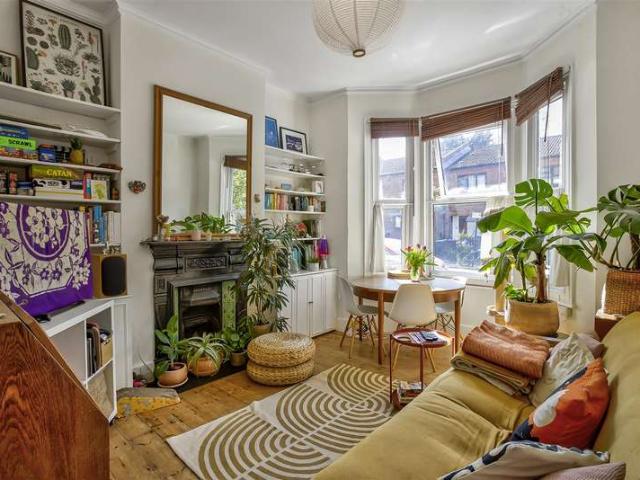 1 Bedroom House