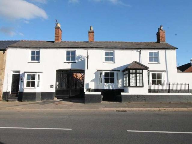 1 Bedroom House
