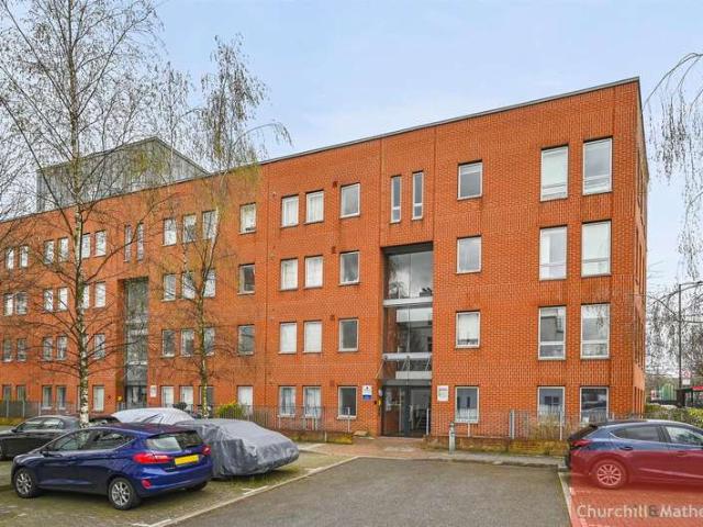 1 Bedroom Flat