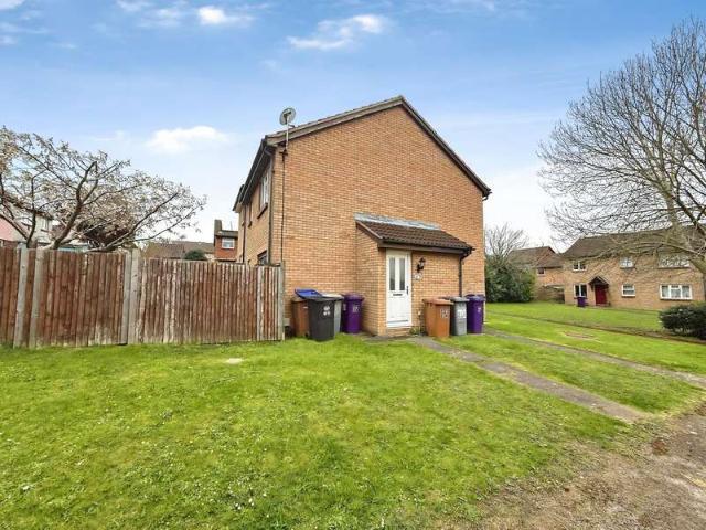 1 Bedroom House