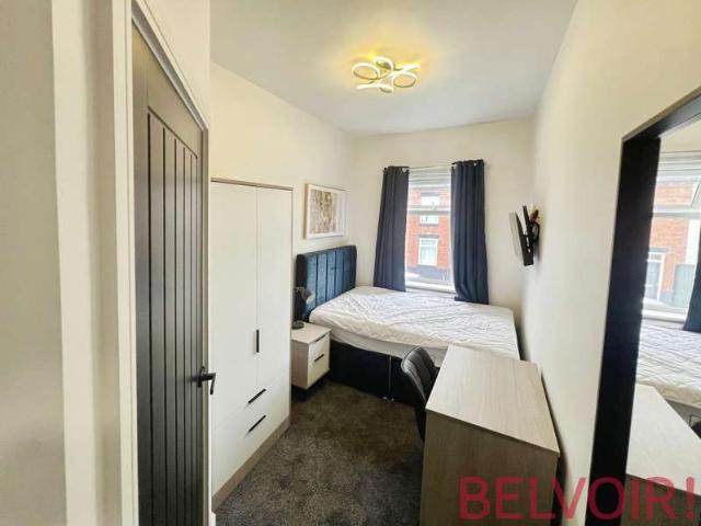 1 Bedroom House
