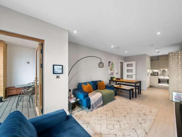 1 Bedroom House