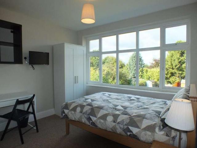 1 Bedroom House