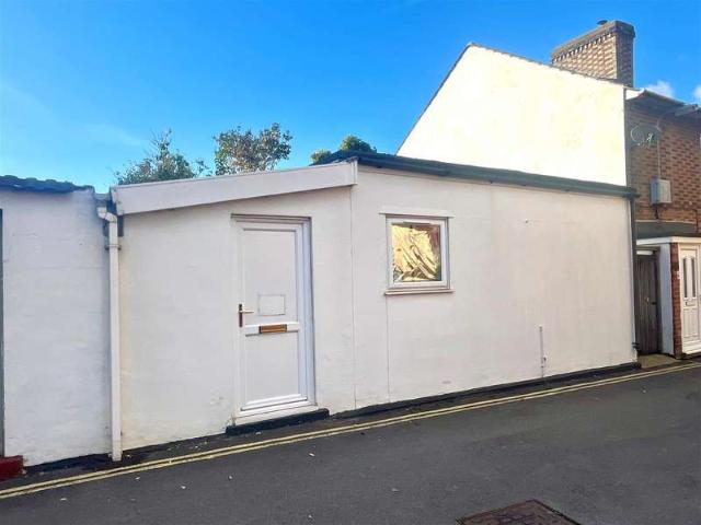1 Bedroom House
