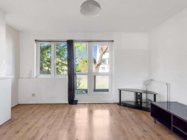 1 Bedroom House