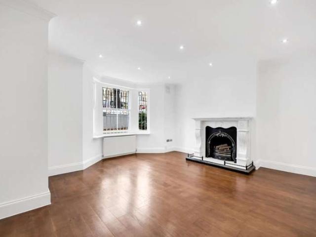 1 Bedroom House