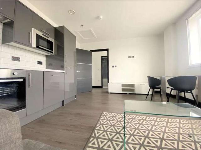 1 Bedroom House