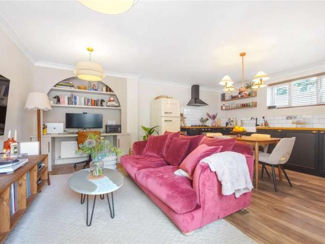 1 Bedroom House