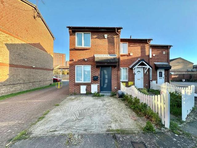 1 Bedroom House
