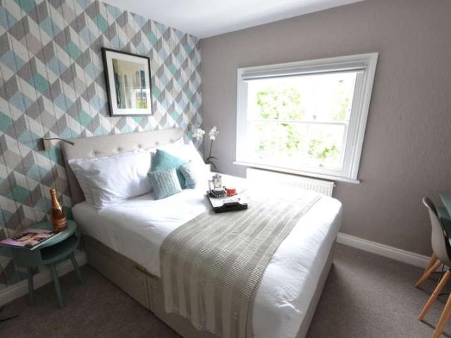 1 Bedroom House
