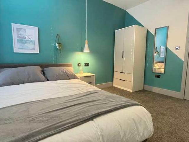 1 Bedroom House