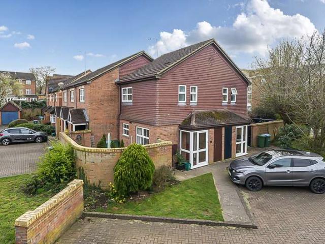 1 Bedroom House