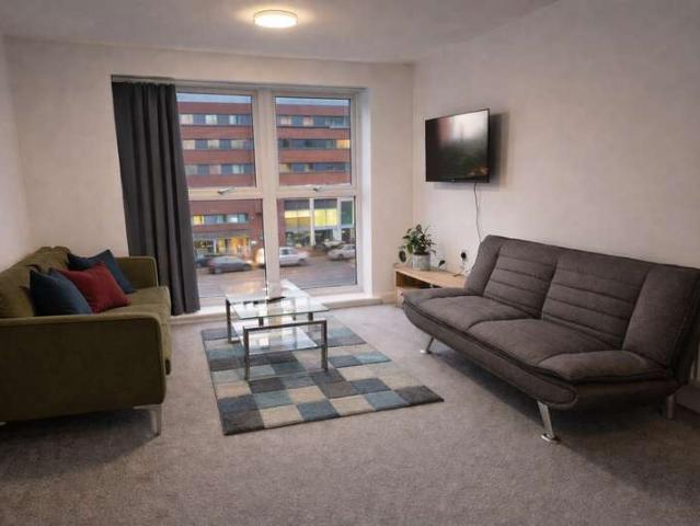 1 Bedroom House
