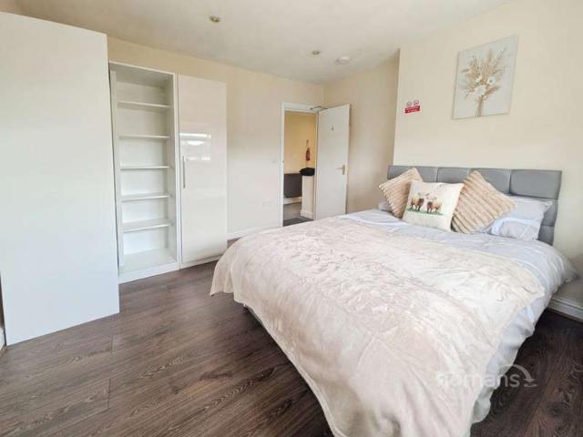 1 Bedroom House