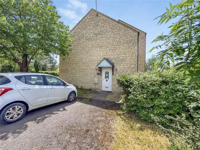 1 Bedroom House