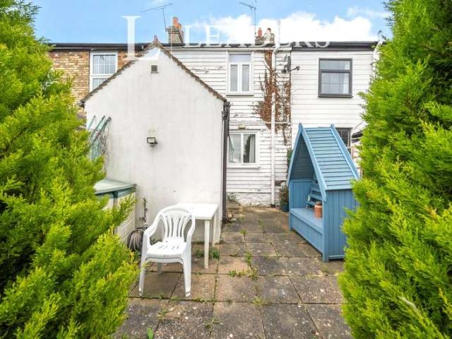 1 Bedroom House
