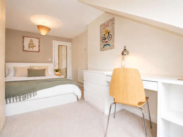 1 Bedroom House