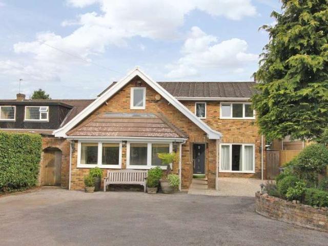 1 Bedroom House
