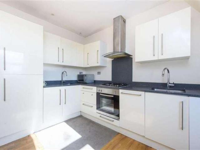 1 Bedroom House