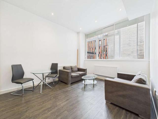 1 Bedroom House