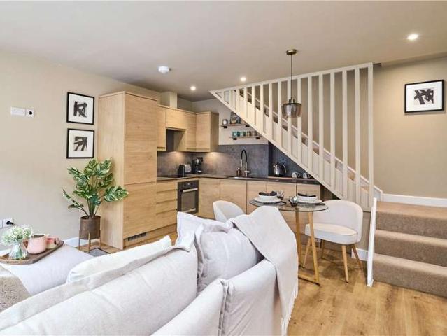 1 Bedroom House