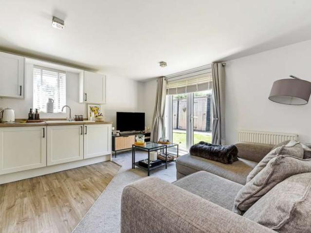 1 Bedroom House
