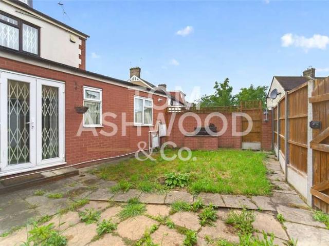 1 Bedroom House