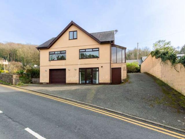 1 Bedroom House