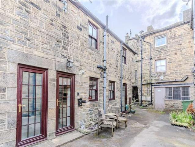 1 Bedroom House