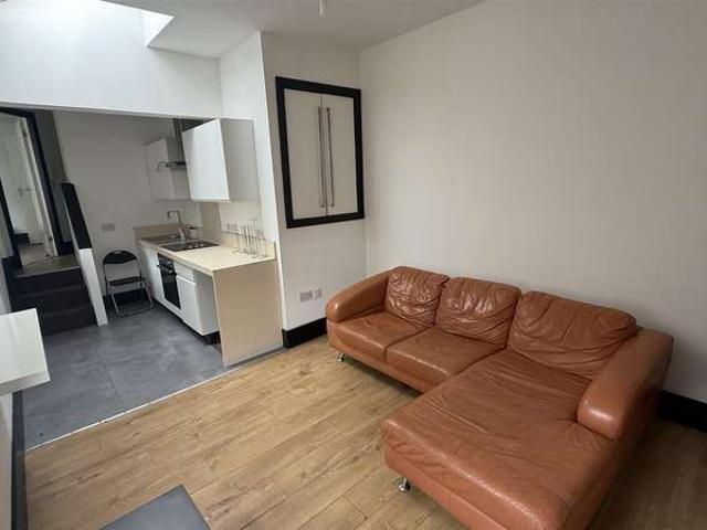 1 Bedroom House