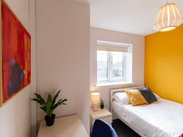 1 Bedroom House