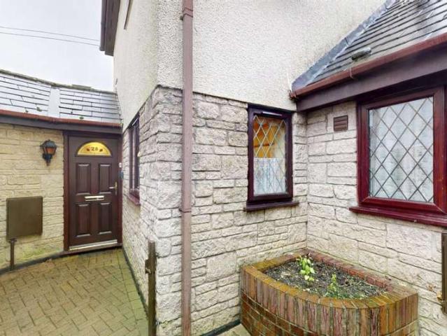 1 Bedroom House