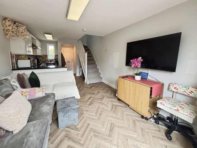 1 Bedroom House