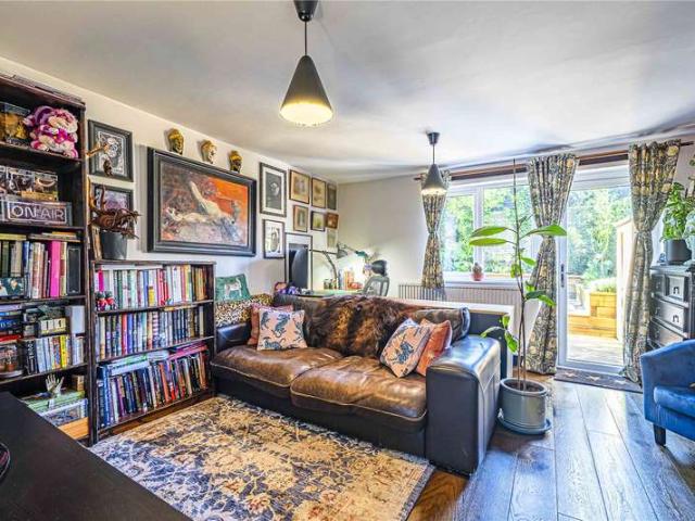 1 Bedroom House