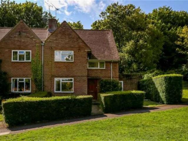 1 Bedroom House