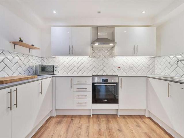 1 Bedroom Flat