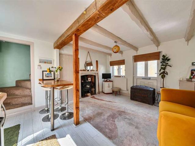 1 Bedroom House