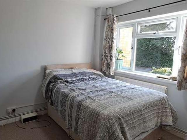 1 Bedroom House
