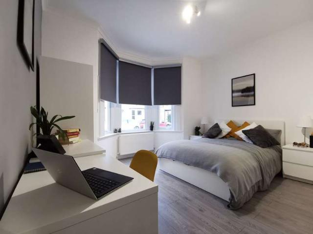 1 Bedroom House