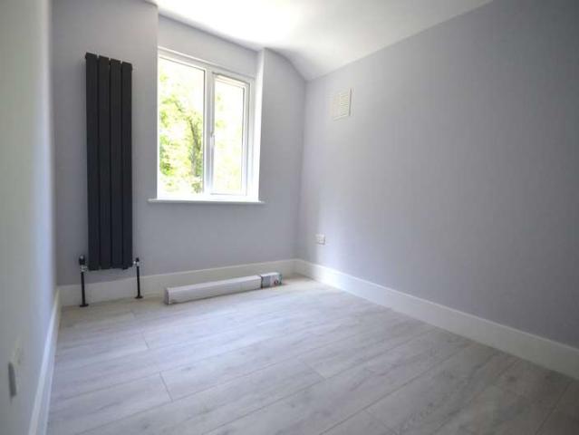 1 Bedroom House