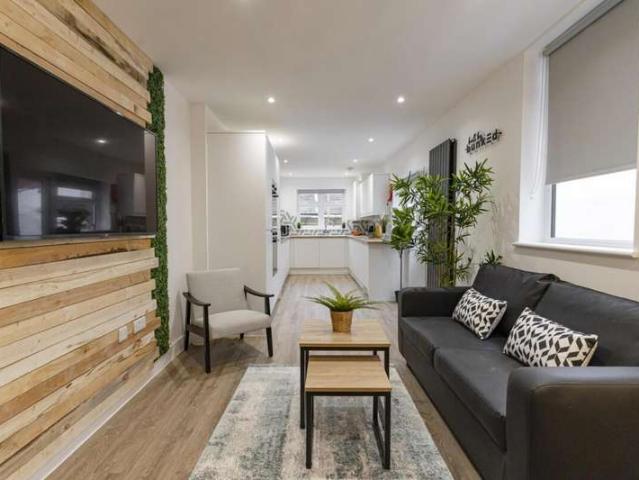 1 Bedroom House