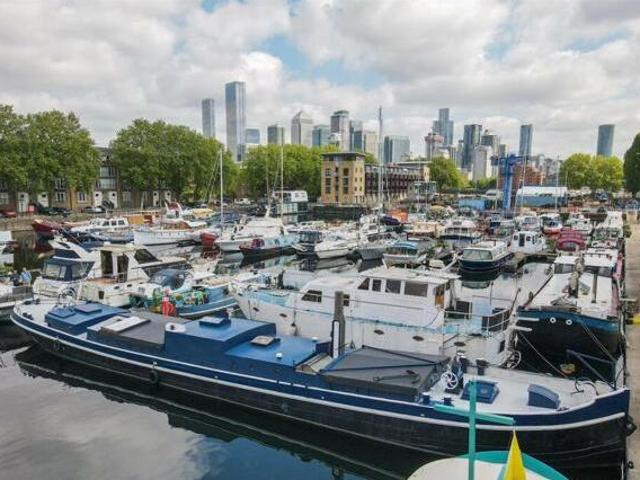 1 Bedroom House Boat For Sale In Greenland Dock