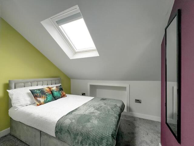1 Bedroom House Bristol Gloucestershire 100848098